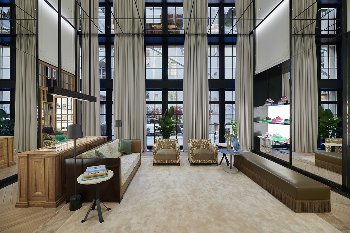 Latest Openings 2023 | Moncler Group